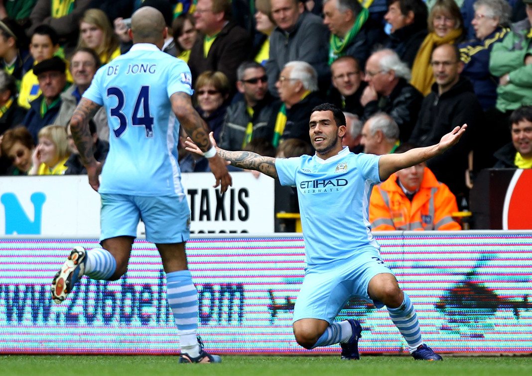 Premier League, Tevez trascina il City. Liverpool in finale di Fa Cup